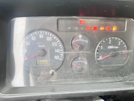 Isuzu  2017 gaz balon ornatilgan