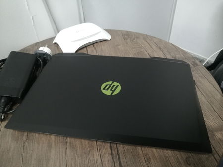 Noutbook Hp core i5 10 pakaleniya Srochni sotiladi