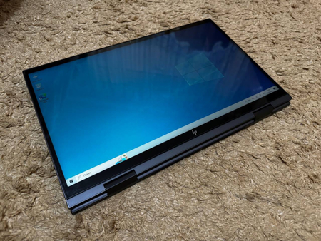 HP ENVY - 15.6” R7-5825U! 16GB! 256SSD