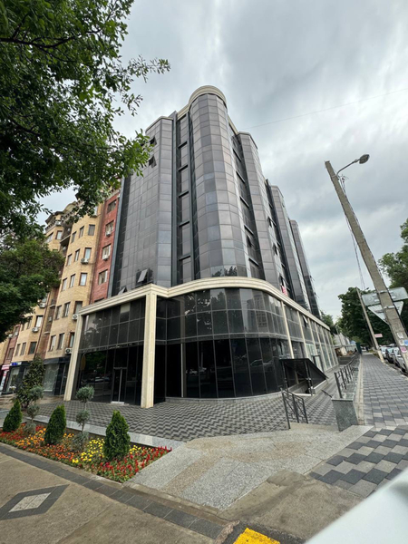 Парк Бобура | 56кв - Нежилое помещение Продажа