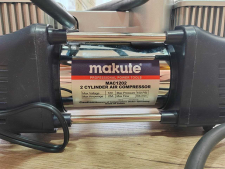Компрессор автомобильный Macute