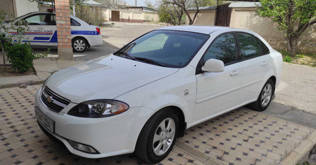 Продам Lacetti 2