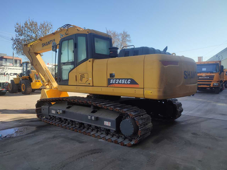 В наличии! Гусеничный экскаватор Shantui SE265LCW (1,2 куб)