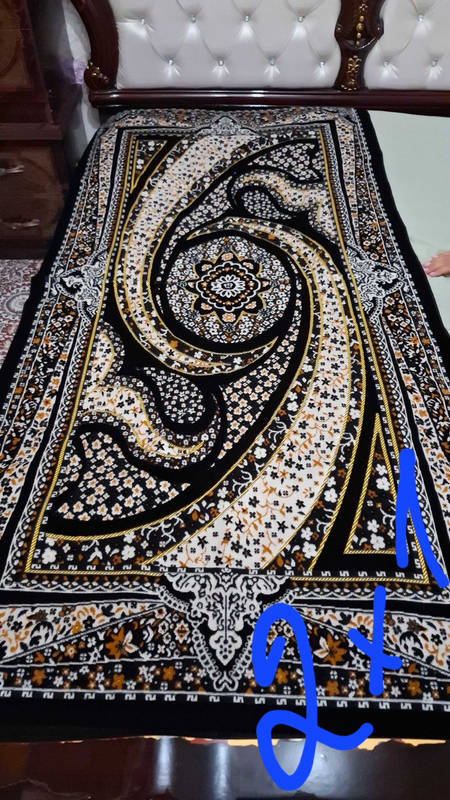 Ipak gilamlari arzon narxda
