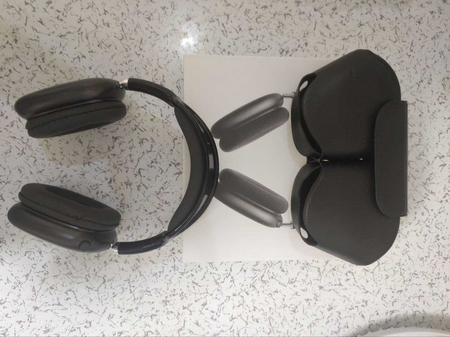Продается наушники AirPods Max