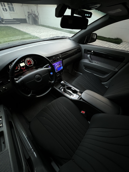 Chevrolet Gentra 2022-23 toza