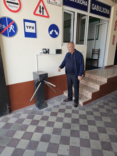 Ватанпарварга ва автомактаб ва офис трипортлар учун