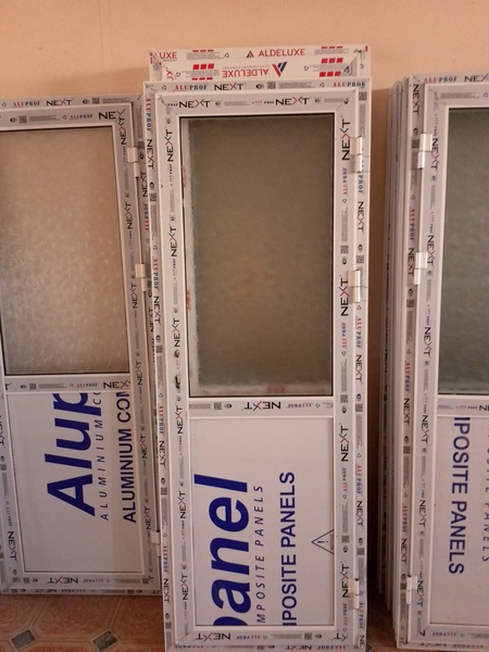 Akfa Aluminiy eshiklar hamma razmer bor keling kelish.