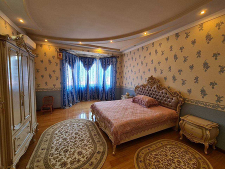 Продается Евро дом Ор-р: Чайхана Салом  630м2