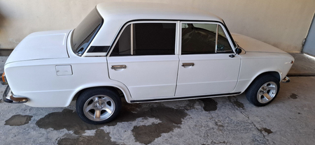 Jguli vaz 21011 oq jemchud
