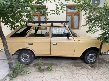moskvich sotiladi