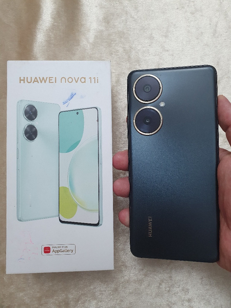 Srochna sotiladi Huawei Nova 11i  8+3/128Gb 4G Karobka dakument