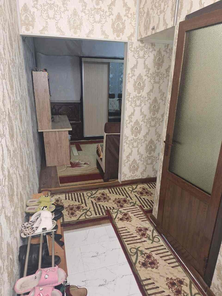 ТТЗ-1 Базар продаётся 1в2/2/4 квартира улучшенной планировки!!!