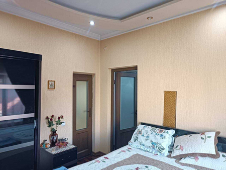 Срочно продаю 2 этажный  дом 1,6 соток земли