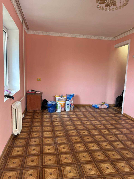 2/5/5 Авиагородок. На против Мирабадского РОВД. 38м2. Балкон 1/3