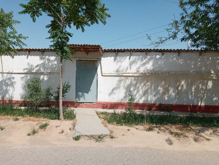 Shaxardi markazida srochna yer sotiladi (Xan Sultandi orqa tarafi)