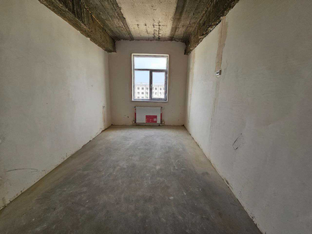 4 xonali 110m² 5 qavat uy sotiladi