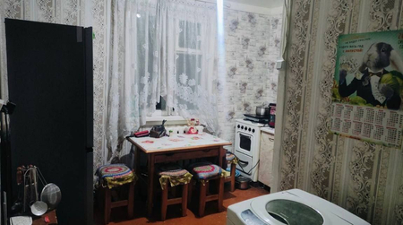Продается 3/2/2 квартира в Спутник -Ц2.  Сергели