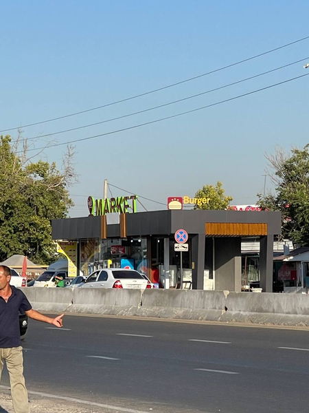 Oziq ovqat do'kon arenda beriladi 24/7 yurib turgan do'kon.