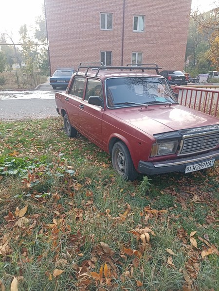 Продам ваз 2107 год 1984