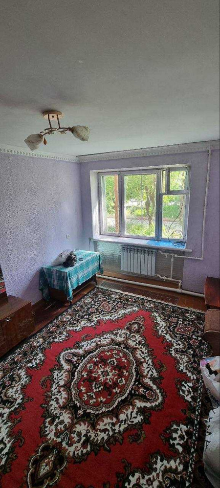 Саламатина 1комн/1/4 кирпич 25м2. Цена: 39000 Ориентир: МЧС