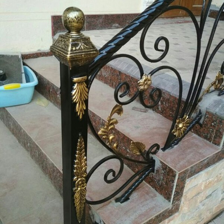 Дарвоза ва решоткала краска киламиз .
