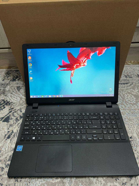 Продаю свои старые ноутбуки 5 за 999 Acer Hp Dell Surface PАБОЧИЕ