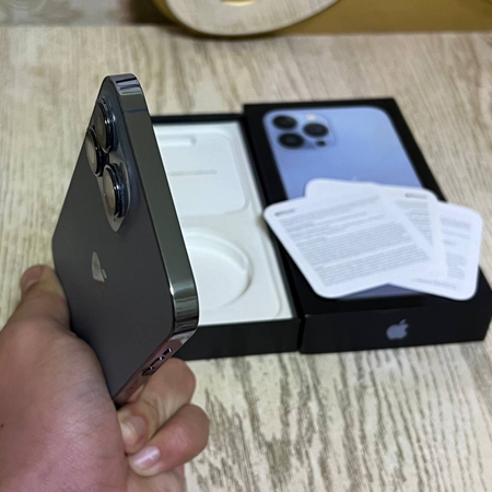 Iphone 13 pro max LLA srochno sotiladi