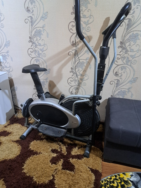 Спортивный Велотренажёр