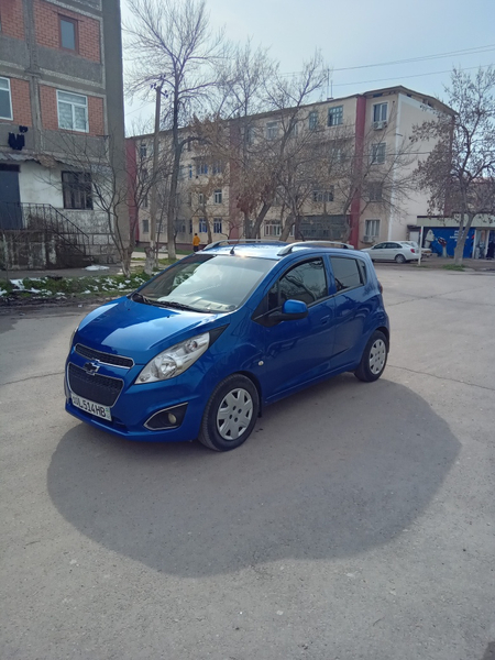 Автомобиль спарк
