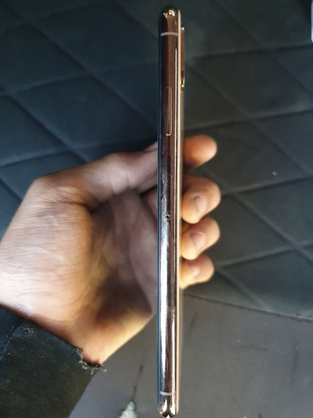 Iphone xs max 512