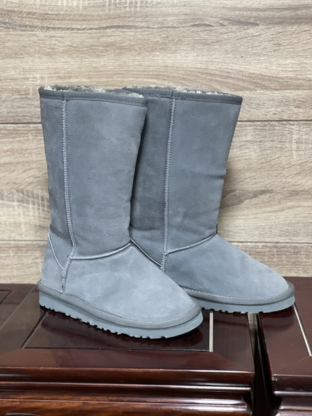 UGG Australia 41-35