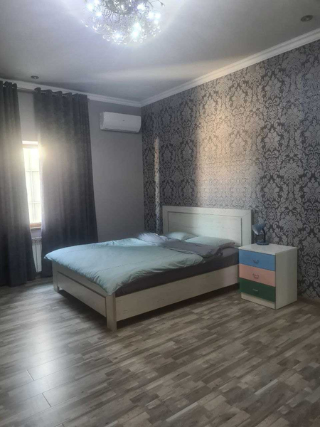 Сдаётся в аренду 7-ком  участок на Саракульке/萨拉库尔卡有7间出租的房间