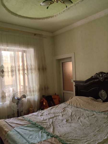 Чиройли ховли сотилади