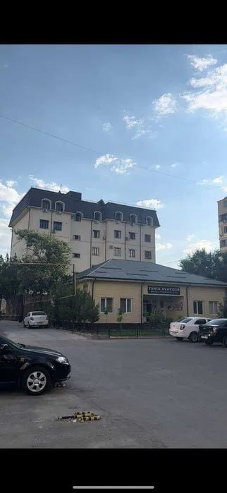НЕ ЖИЛОЕ ПОМЕЩЕНИЕ Массив Карасу 2 линия  400м2 6 окон 4 сан узла