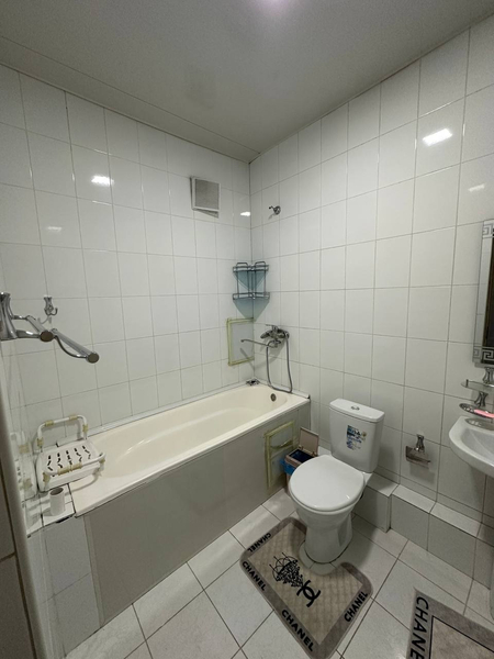 Yunisobod. Megapolis. 4/9/12. 90m2. Ijara oila.
