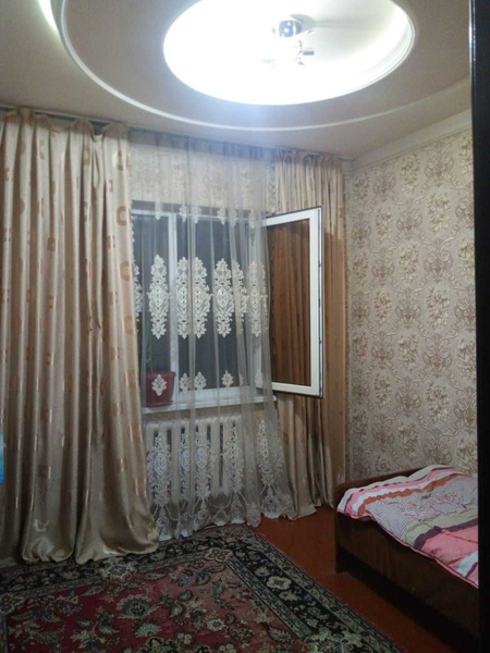 Sergeli 4 11 dom, 5 хонали uy sotiladi, kvartira