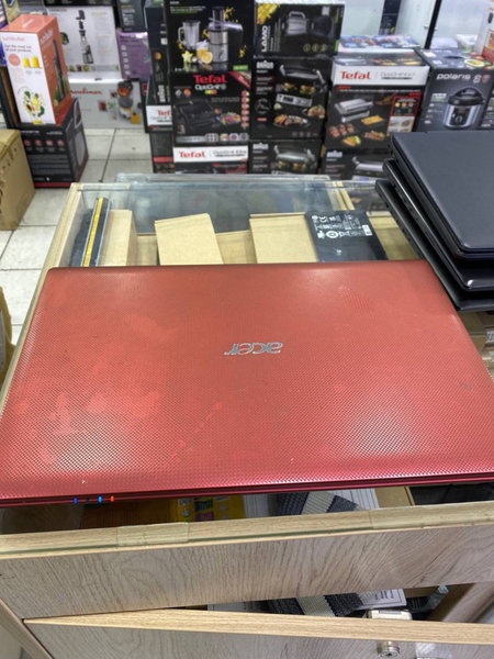 Acer Core i7-2670QM, 4 ozu 500 gb hard, 15.6 HD, batare yangi 3 soat!