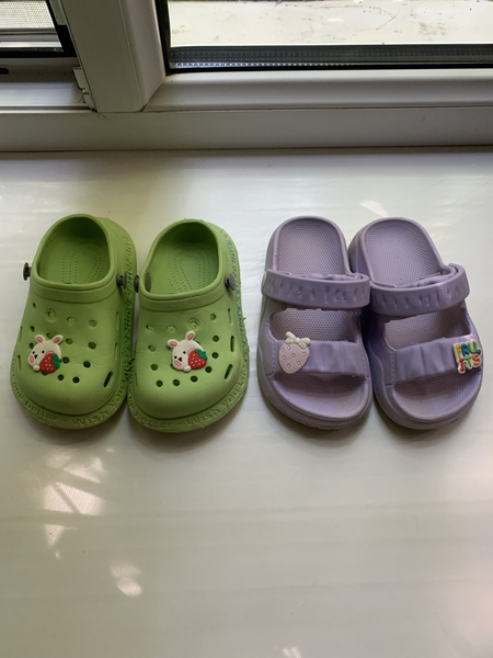 Продам шлепки детские