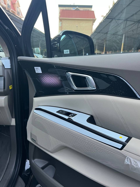 Продается в рассрочку Kia Carnival HI-Limousine