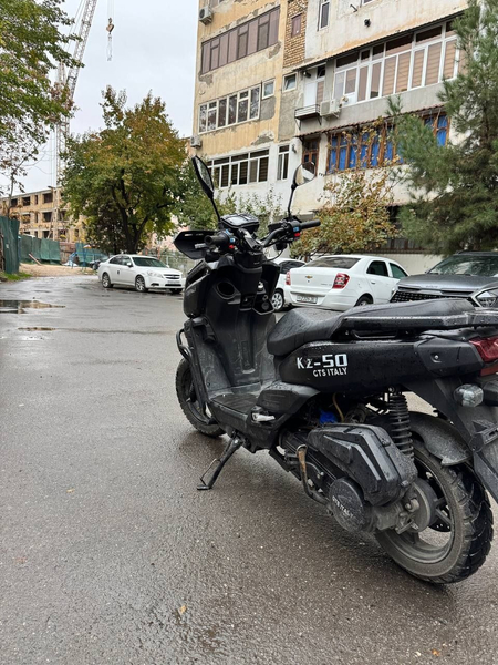 Tank 150k srochi sotiladi