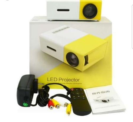 Мини-проектор Led Projector YG 300
