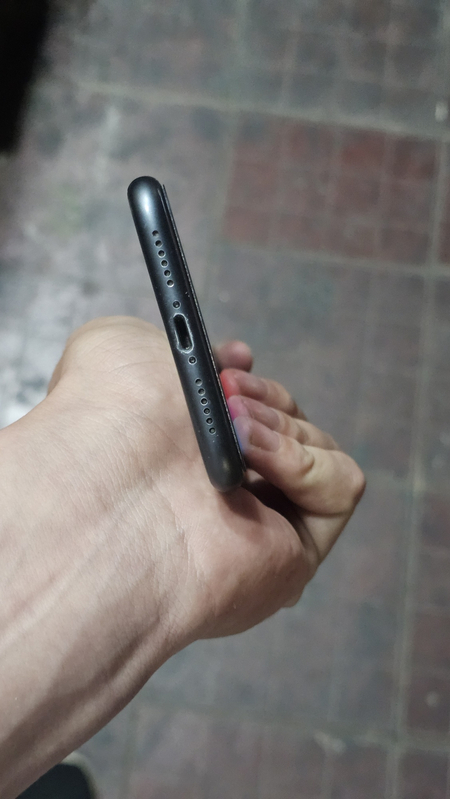 Iphone 11 64gb .