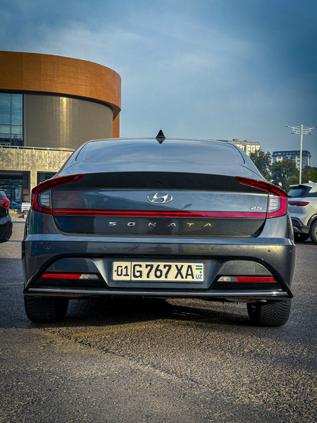 Hyundai Sonata Travel позиция, 2022 год ноябрь,30 000 км пробег чистая