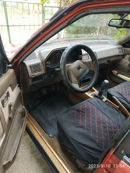 Продам автомобиль Mazda 626.