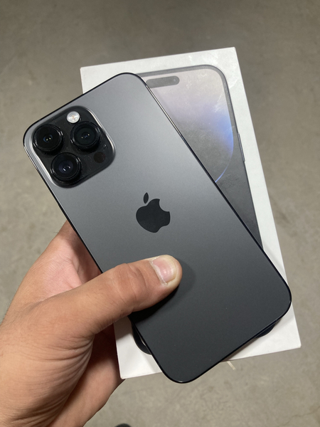 iphone 14 pro max srocna