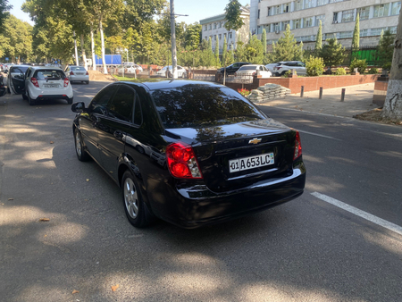 Chevrolet lacetti
