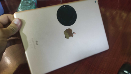 Ipad 8 xotra 32 chotki