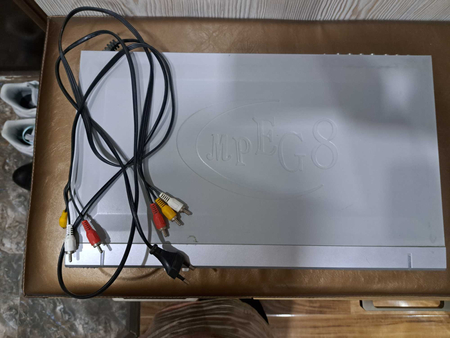 Продается DVD PLAYER