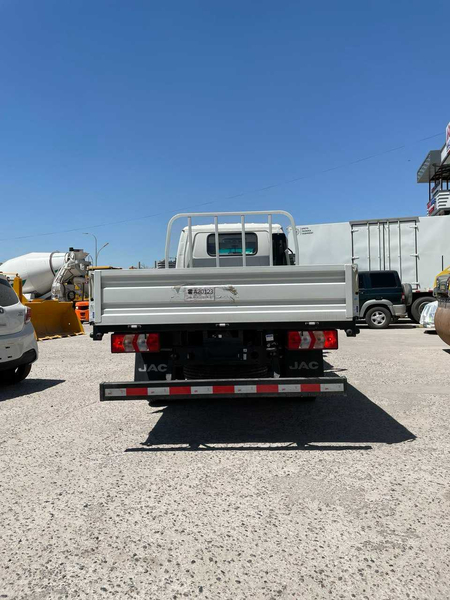 JAC minitruck sotuvda mavjud